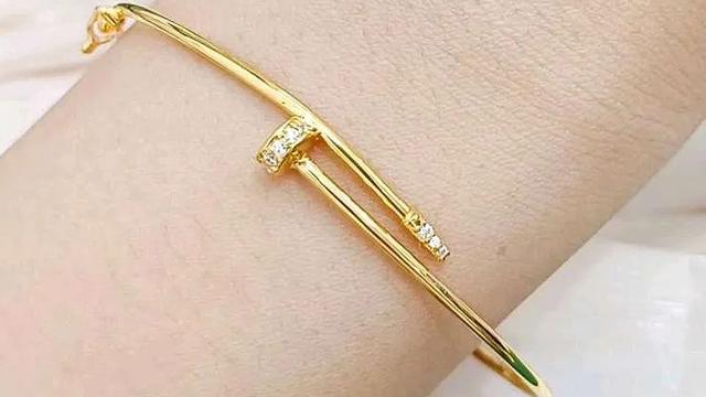 14 Model Gelang Emas Terbaru yang Cantik dan Trendi, Paling Diminati ...