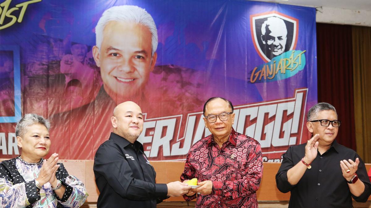 Solid di Barisan Rakyat, Ganjarist Siap Kawal Ganjar Maju Kembali di ...