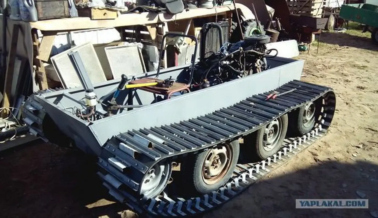 Galeri Urutan pembuatan Tank Home Made Rusia - Photo Otosia.com