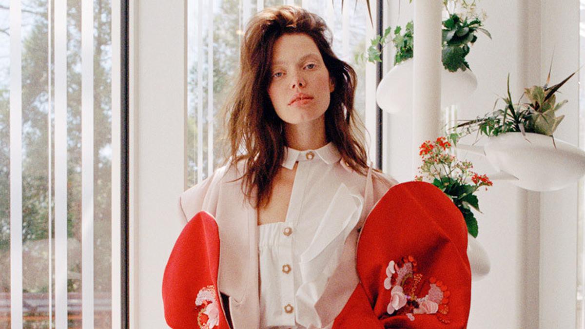 New Designer: Annie Li , Gemar Padukan Seni dan Fantasi dalam ...