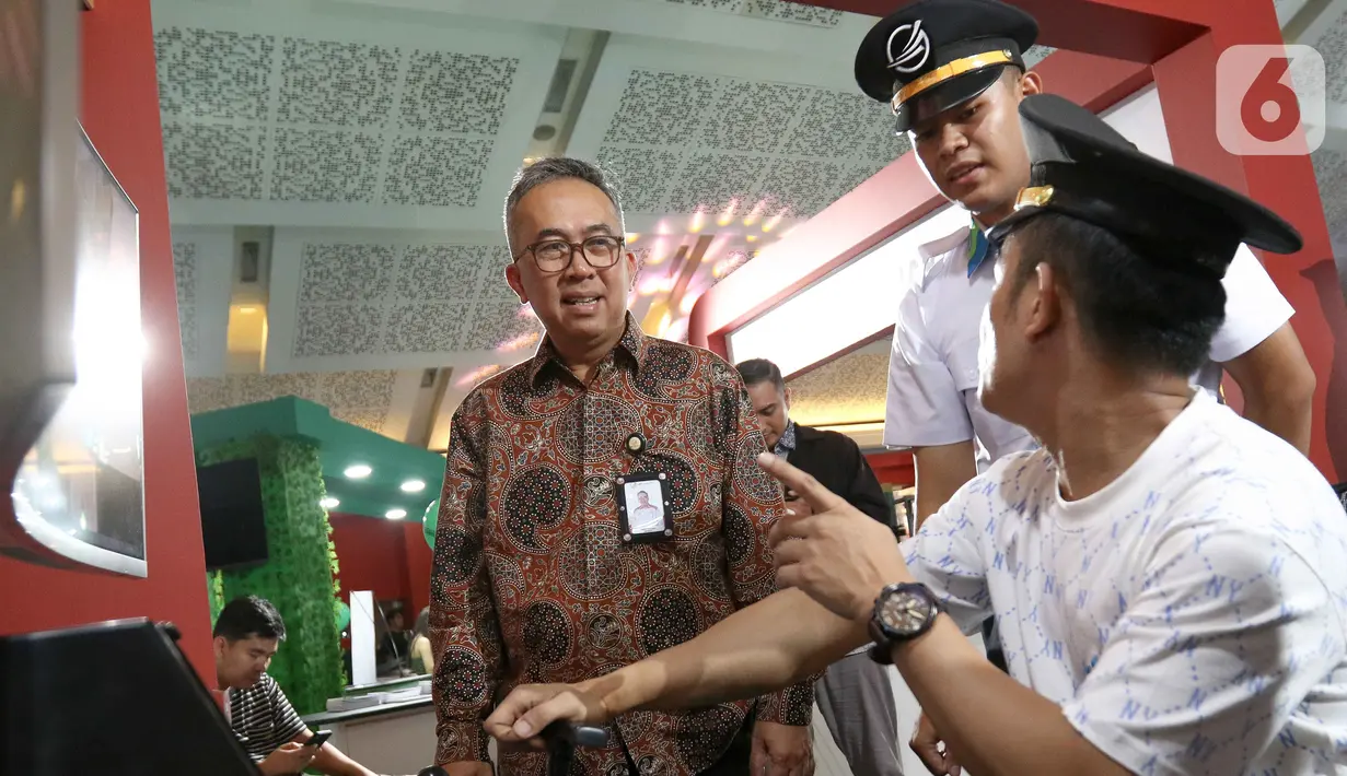 Merasakan Sensasi Menjadi Masinis LRT di Pekan Raya Jakarta 2024 - Foto Liputan6.com