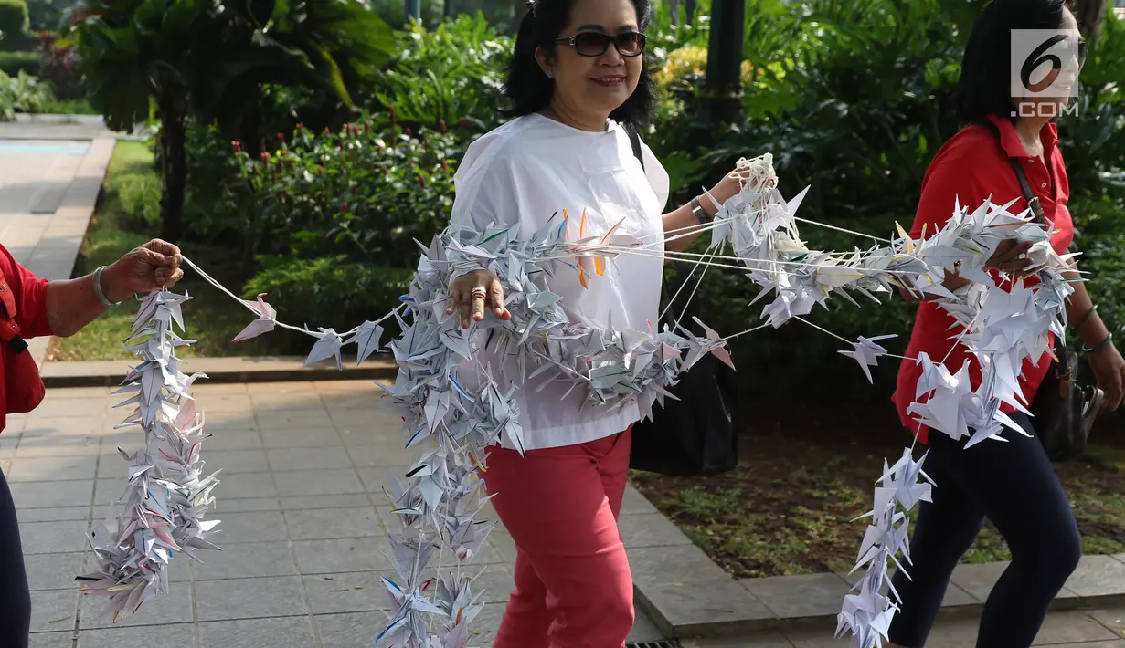 Balai Kota DKI Diserbu Ribuan Origami - Foto Liputan6.com