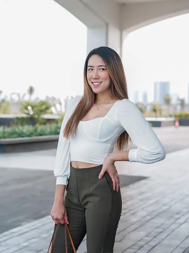 7 Potret Vietyana Chloe Calon Menantu Veronica Tan, Pacar Nicholas Sean ...