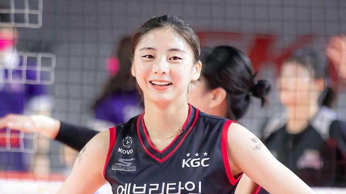 6 Potret Hyemin, Rekan Setim Megawati di Red Sparks yang Ramai Difollow ...