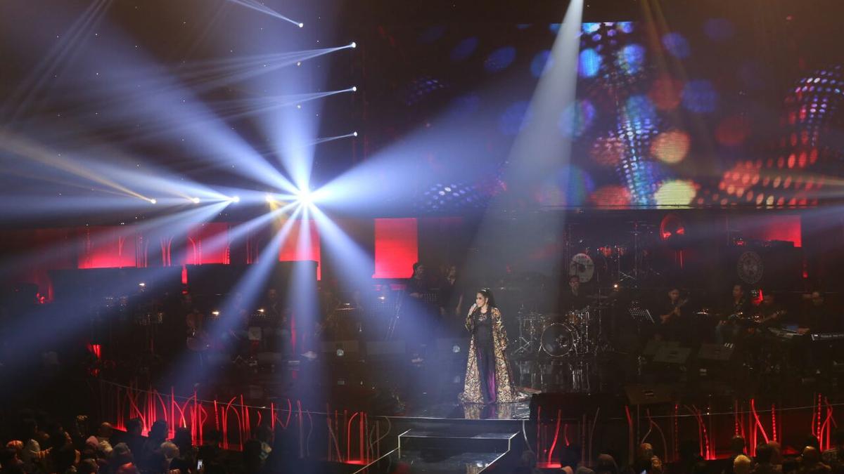 September Ceria, Konser Vina Panduwinata yang Penuh Cinta