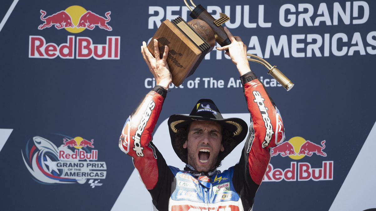 Alasan Kocak, Alex Rins Ogah Lakukan Kaul Gunduli Rambut Usai Menangi ...
