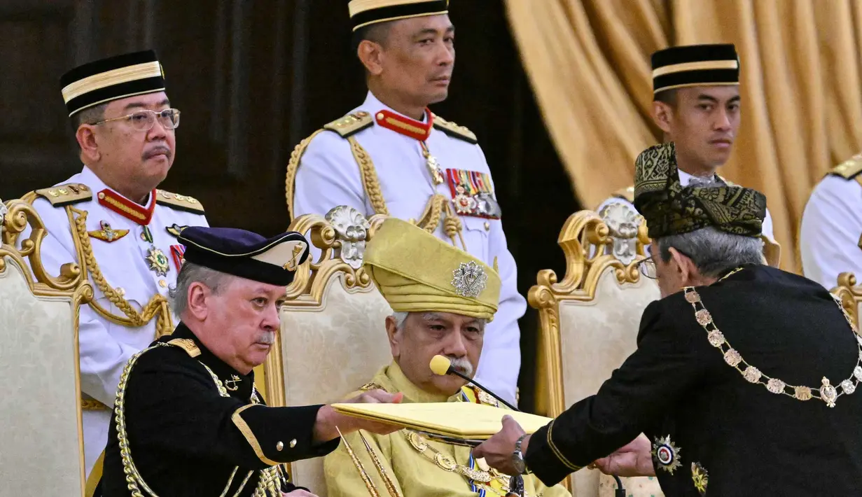Gantikan Sultan Abdullah, Sultan Ibrahim Sultan Iskandar dari Johor ...