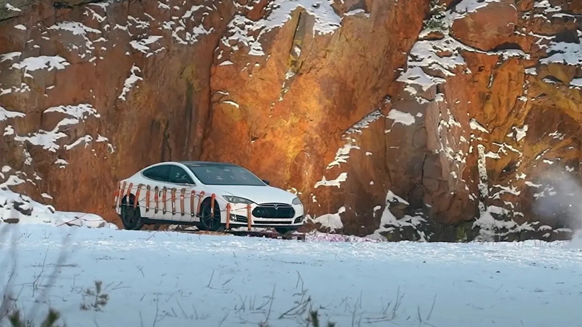 Berita Pria ledakkan Tesla Model S Hari Ini - Kabar Terbaru Terkini ...