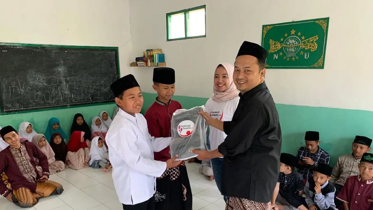 Mengenal Madrasah Diniyah, Lengkap dengan Tujuan dan Kurikulumnya - Hot Liputan6.com