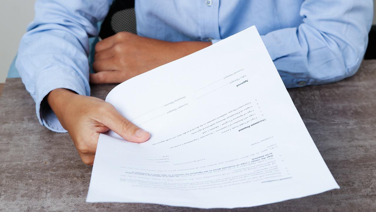 Contoh Surat Peringatan 1 untuk Berbagai Pelanggaran Kerja