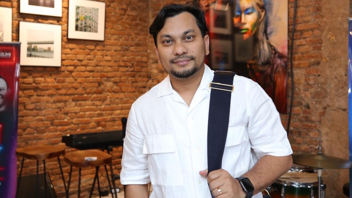 Dokter Tompi Bernyanyi Hanya Untuk Menambah Biaya Kuliah, Berikut Kisahnya