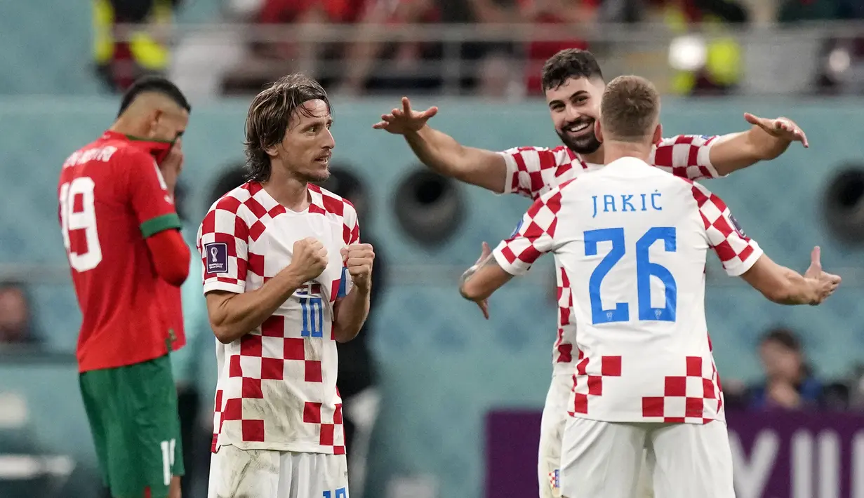 Foto: Di Balik Topeng Sangar Josko Gvardiol, Ternyata Aslinya Murah Senyum - Piala Dunia Bola.com