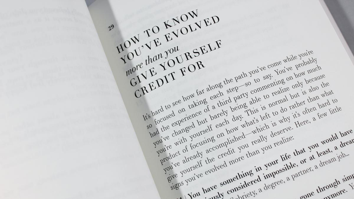 Kumpulan Contoh Paragraf Deskripsi, Ketahui, Struktur, Tujuan, dan ...