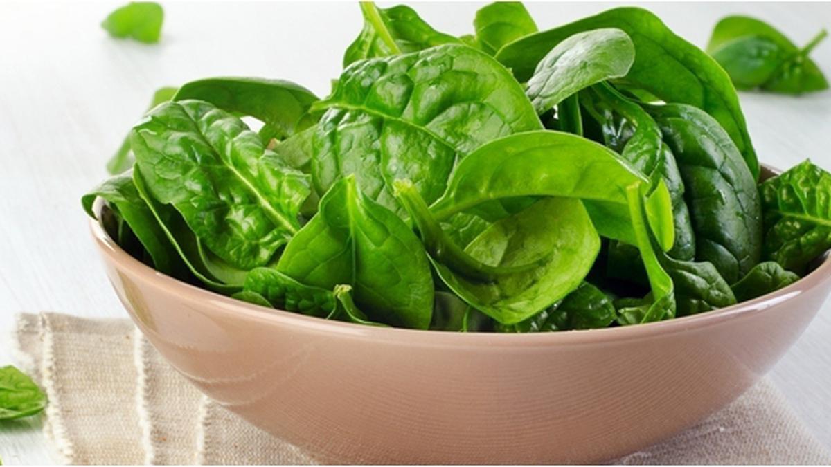 5 Alasan Utama Anda Harus Banyak Mengonsumsi Bayam - Beauty Fimela.com