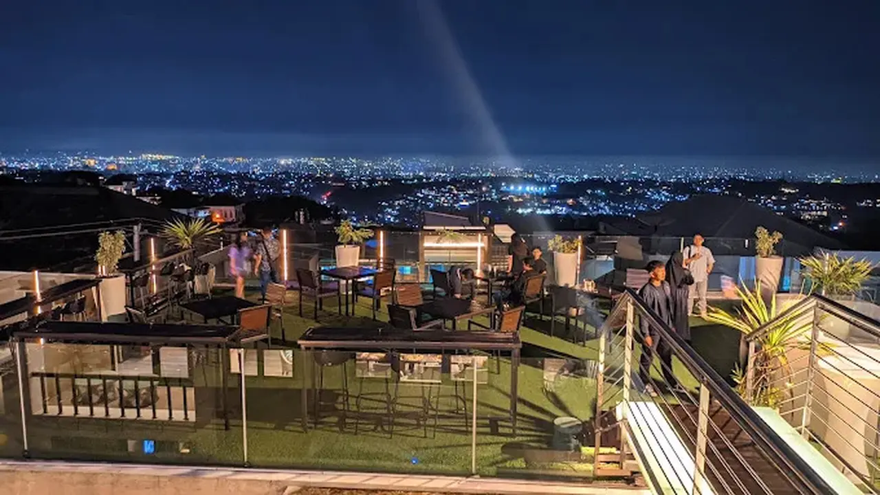 15 Rekomendasi Tempat Makan Enak dan Hidden Gem di Semarang 2025 ...