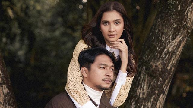 7 Gaya Pemotretan Mikha Tambayong dan Deva Mahenra, Bak Prewedding - Hot Liputan6.com