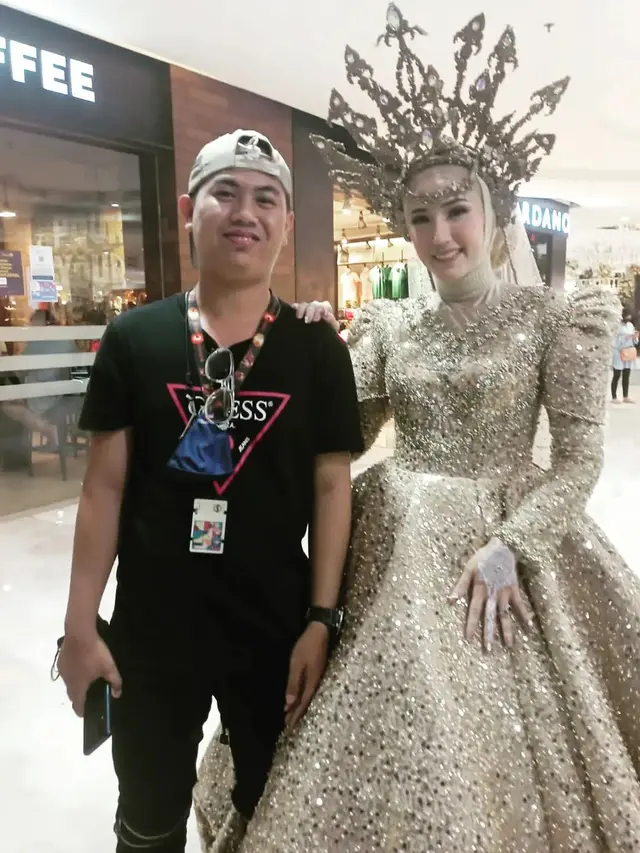 Tampil Menawan dengan Mahkota, Ini 7 Potret Adelia Pasha yang Jadi ...