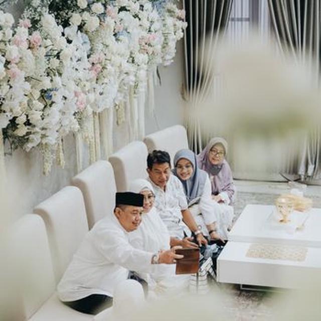 Cantiknya Erina Gudono saat Pengajian Jelang Menikah, Berikut 9 Potretnya yang Memesona ...