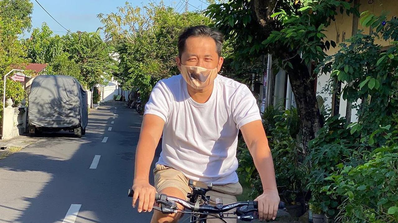 Hanung Bramantyo Dilarang Naik Motor Setelah Saraf Terjepitnya Pecah ...