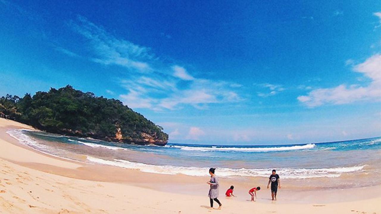10 Tempat Wisata di Malang Selatan yang Didominasi Pantai, Cocok untuk ...