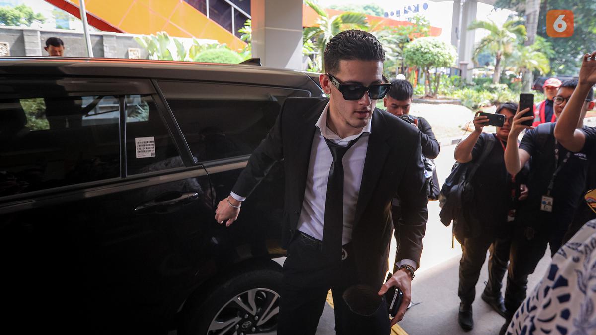 Profil Justin Hubner, Pemain Wolverhampton Wanderers yang Resmi Jadi ...