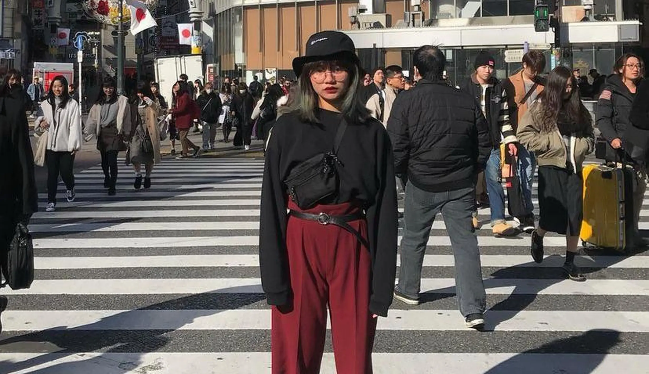 8 Potret OOTD Mima Shafa, Putri Sulung Mona Ratuliu yang Kerap Bergaya ...