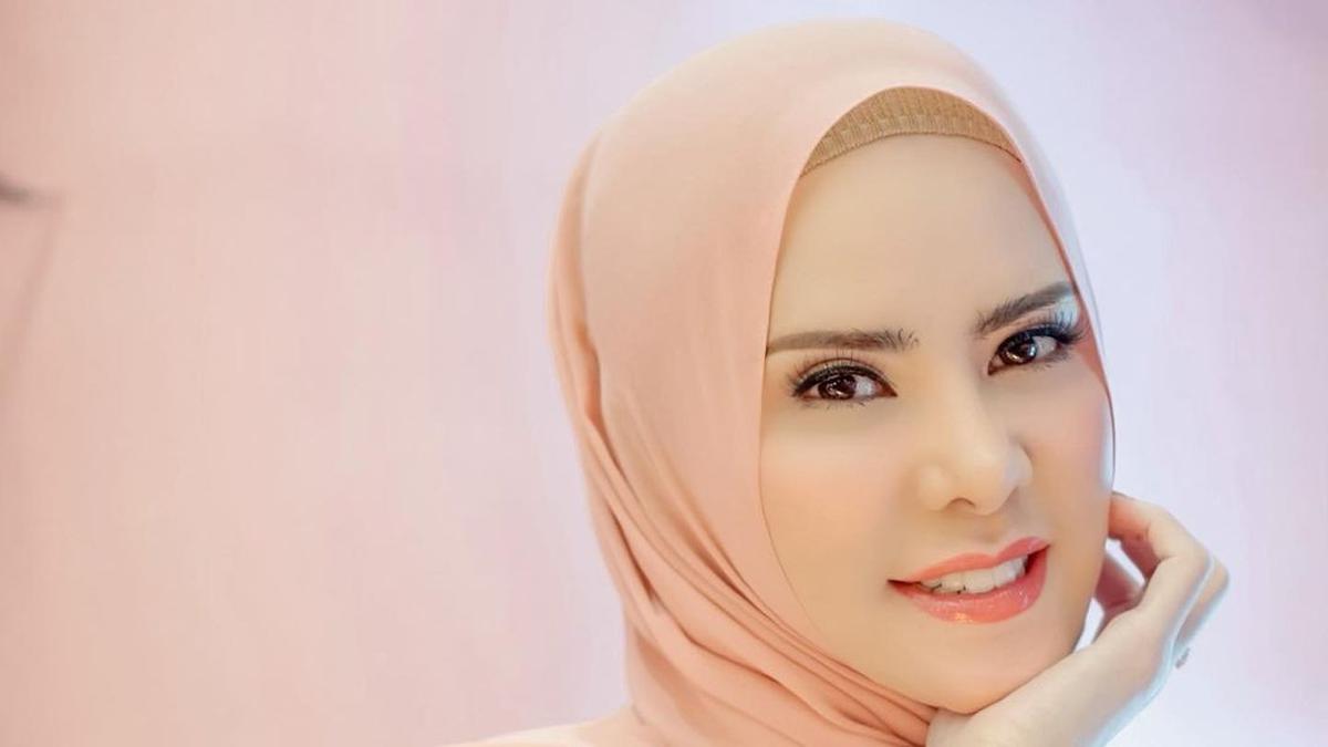 Angel Lelga Habiskan Ratusan Juta Untuk Perawatan Kulit