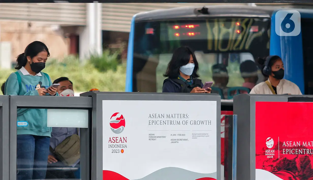 Tarif Integrasi Transportasi Umum di Jakarta Masih Dikaji Pemprov DKI - Foto Liputan6.com