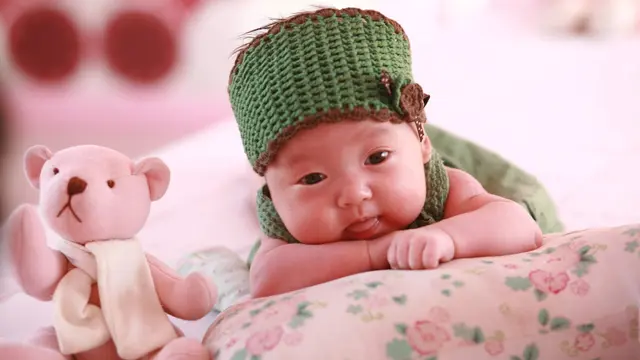 94 Nama Bayi Perempuan Indonesia Modern dan Artinya, Cantik, Anggun ...