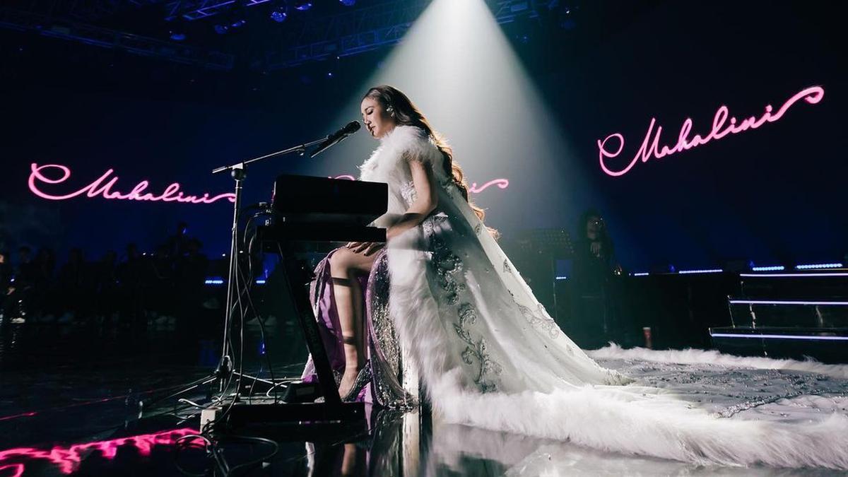 7 Potret Megah Konser Tunggal Mahalini, Hadirkan Andmesh Hingga Rossa