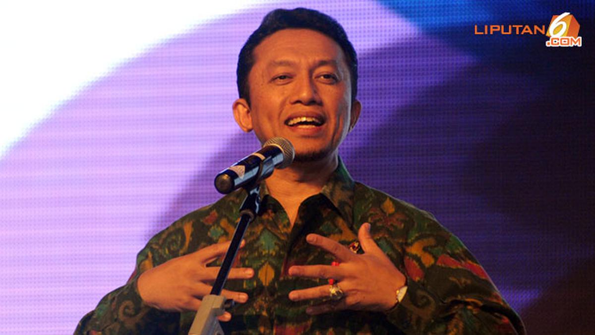 Di Bali, Tifatul Sembiring Berpantun untuk Koalisi - News Liputan6.com