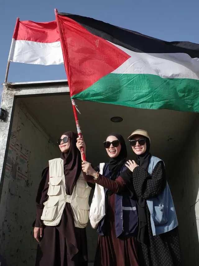 6 Potret Artis Indonesia Ikut Aksi Global March to Gaza, Solidaritas ...