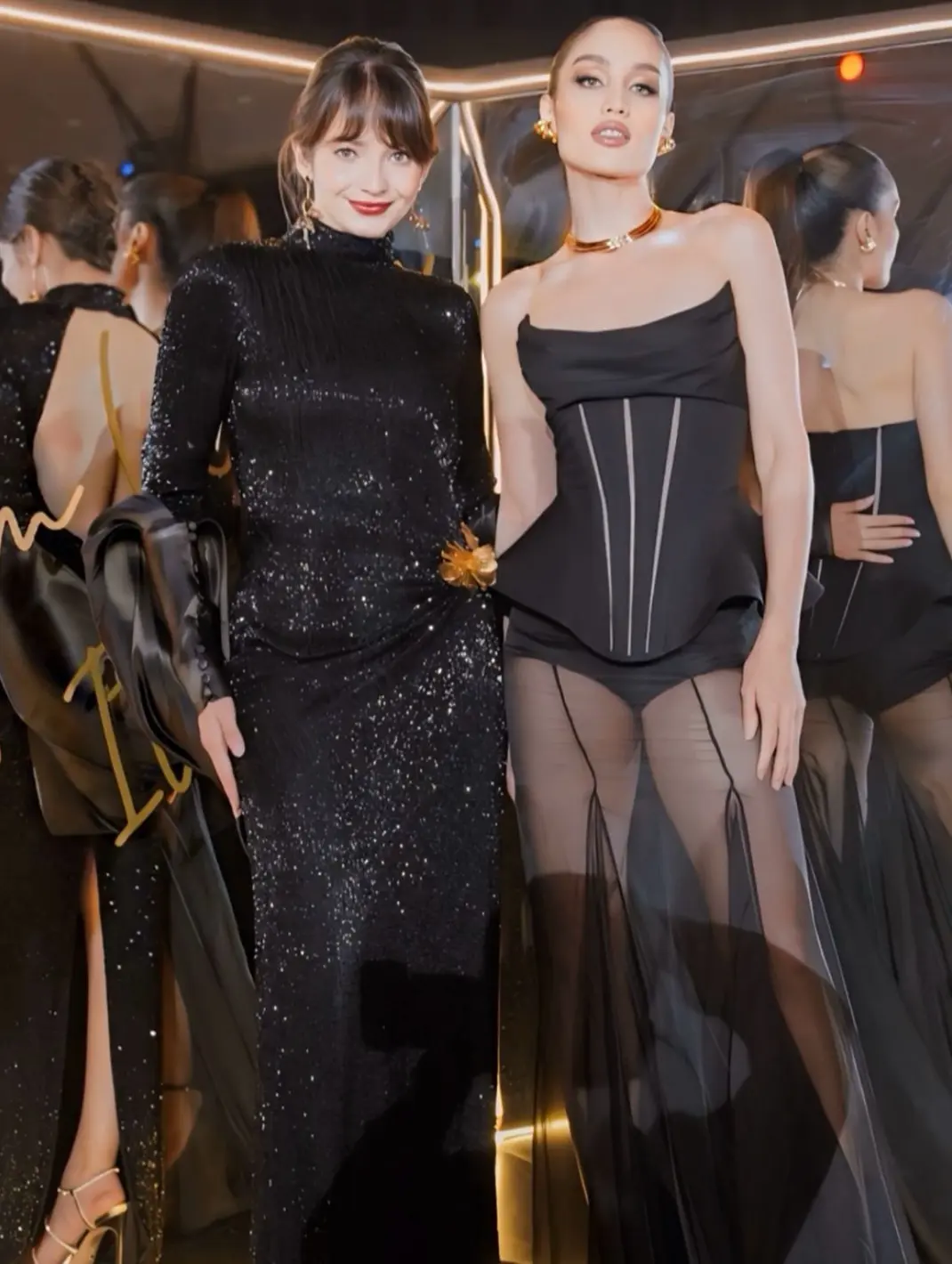 6 Gaya Glamor nan Manis Enzy Storia dengan Lipstik Merah Merona dan ...