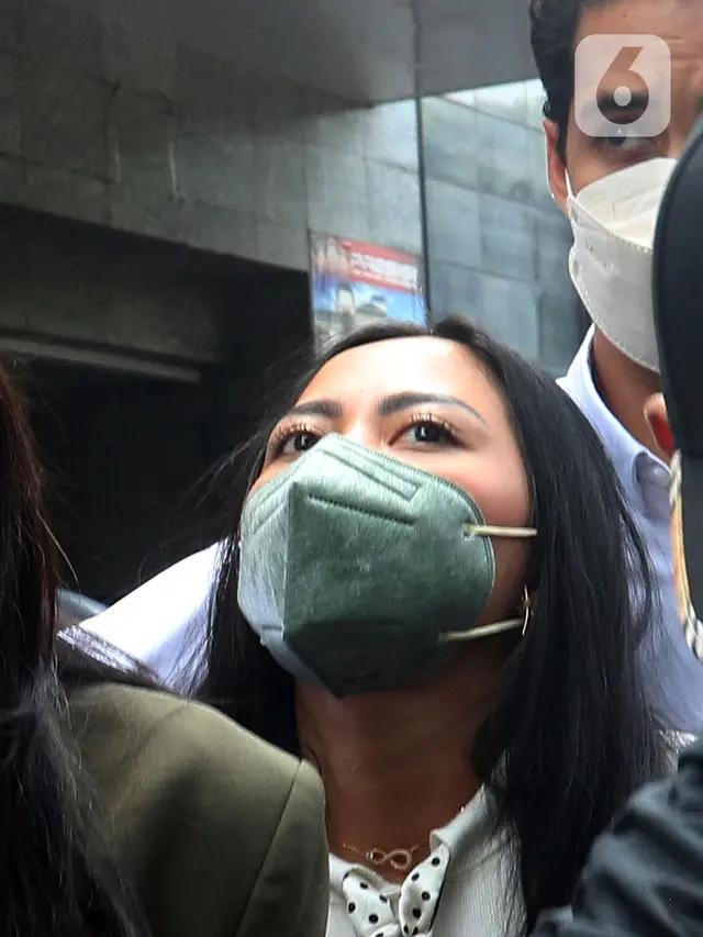 7 Perkembangan Terbaru Kasus Karantina Kesehatan Rachel Vennya