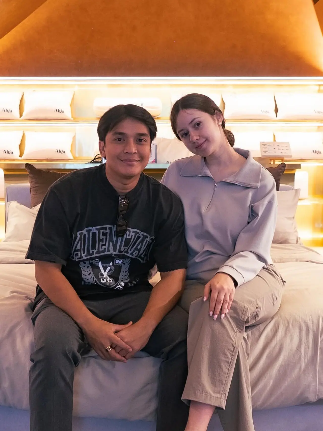 Billy Syahputra Resmi Jadi Ayah, Persembahkan Hadiah Istimewa untuk Vika Kolesnaya Istrinya ...