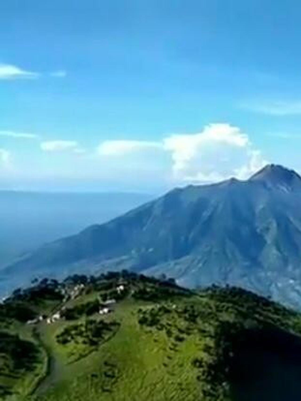 Pendakian Gunung Prau Ditutup Mulai 19 Januari 2026 untuk Reboisasi ...