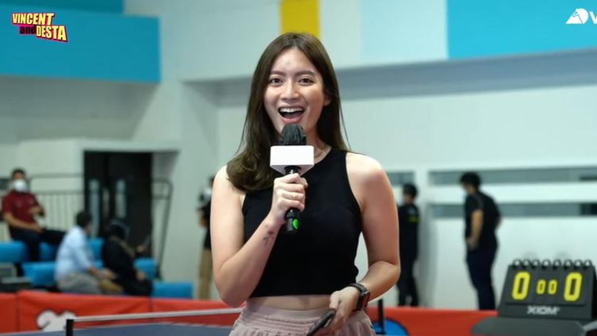 Sederet Fakta Harly Valentina, Host yang Dicintai di Pertandingan Desta ...