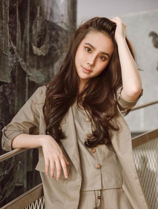 Tahun 2019, Agatha Chelsea Bakal Lanjutkan Pendidikan di Luar Negeri ...