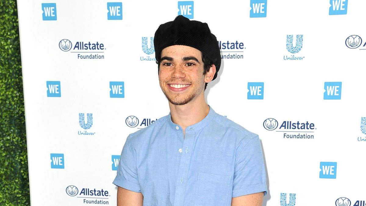 Artis Disney Cameron Boyce Meninggal di Usia 20 Tahun - ShowBiz ...