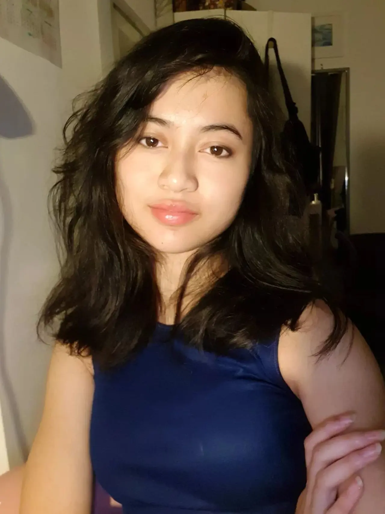 7 Potret Terbaru Serra Abbie Putri Angie Virgin yang Kini Makin Dewasa - Hot Liputan6.com