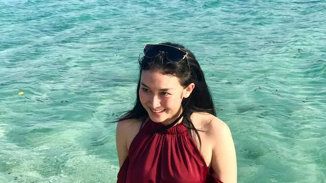 Penyanyi Ini Rekam Keindahan Sumbawa di Videoklip - ShowBiz Liputan6.com