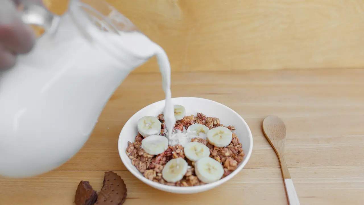 Cara Membuat Sereal Sendiri di Rumah, Dijamin Lebih Sehat