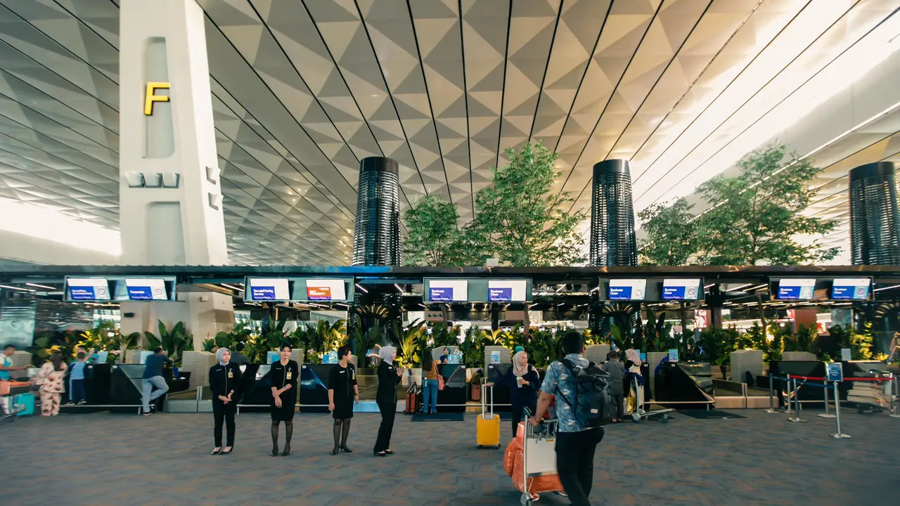 Wajah Baru Terminal 3 Bandara Soekarno Hatta Jelang Tahun Baru 2025 ...