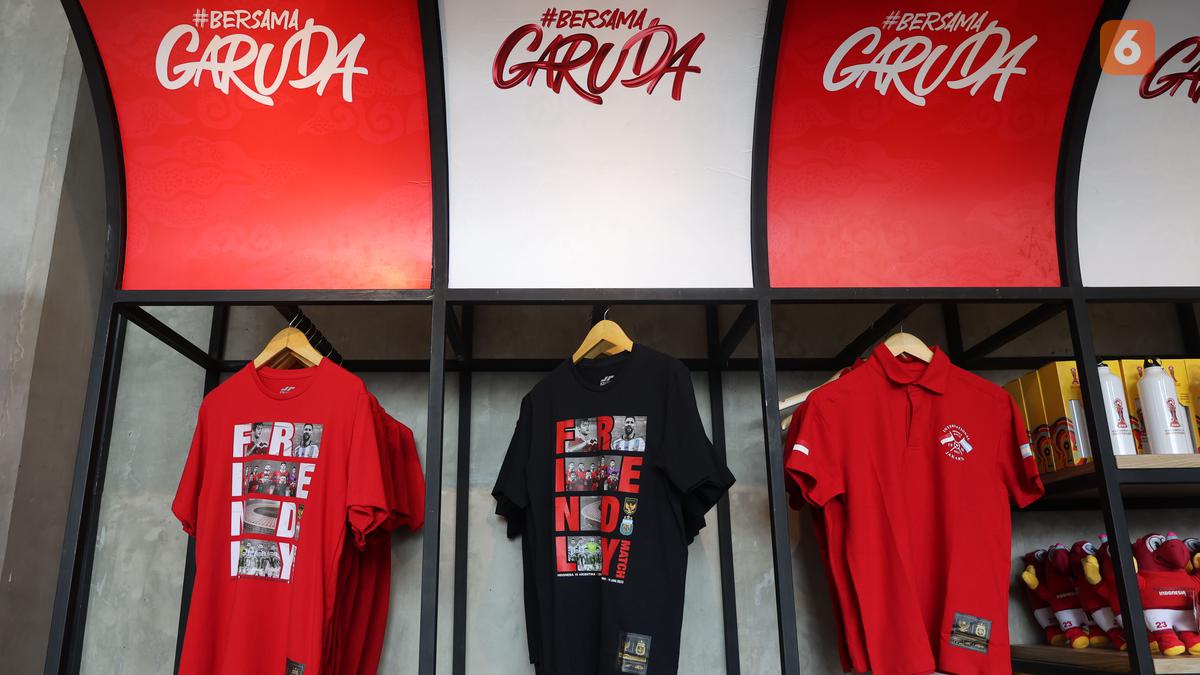 Tak Datang, Lionel Messi Tetap Mejeng di Merchandise Resmi Timnas ...