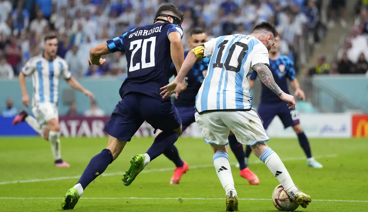 Aksi Lionel Messi Antar Argentina ke Final Piala Dunia 2022 - Foto ...