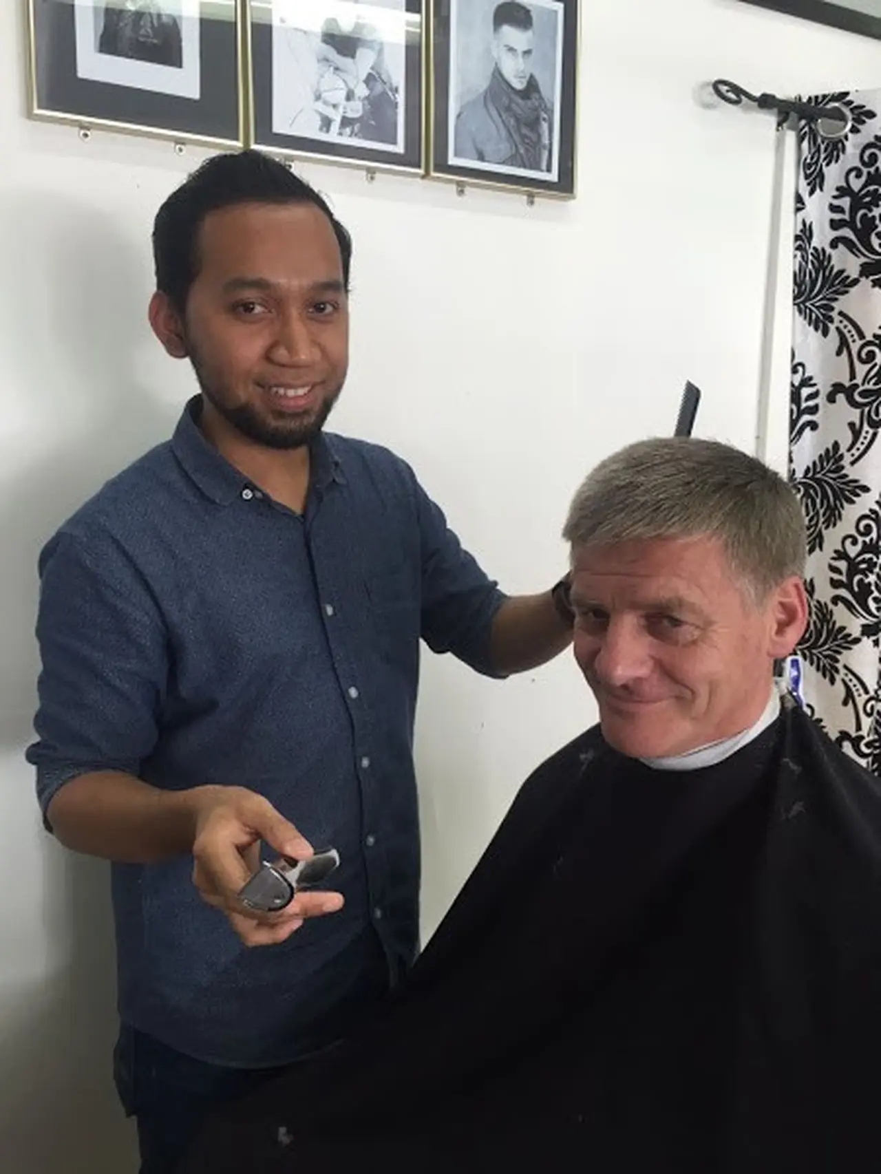 Kisah Pria Asal Lombok Pemilik Barbershop Langganan Orang-Orang Penting ...