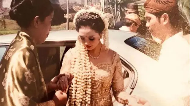 24 Tahun Menikah, Ini 8 Potret Lawas Inggrid Kansil dengan Suami yang ...