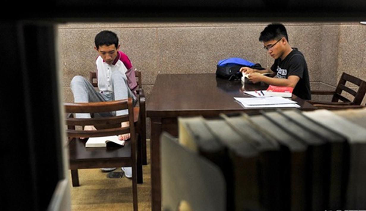 Potret Keseharian Chao Peng di Universitas Tempat Ia Belajar - Photo Fimela.com