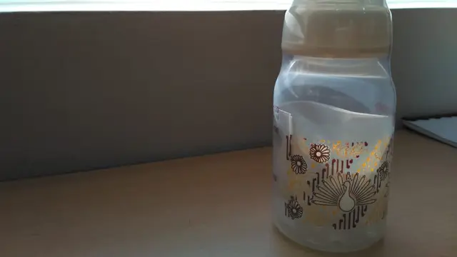Berapa Lama Masa Pakai Botol Susu? - Health Liputan6.com