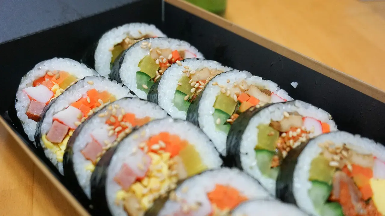 10 Cara Membuat Kimbab Khas Korea, Ide Bekal Praktis - Hot Liputan6.com